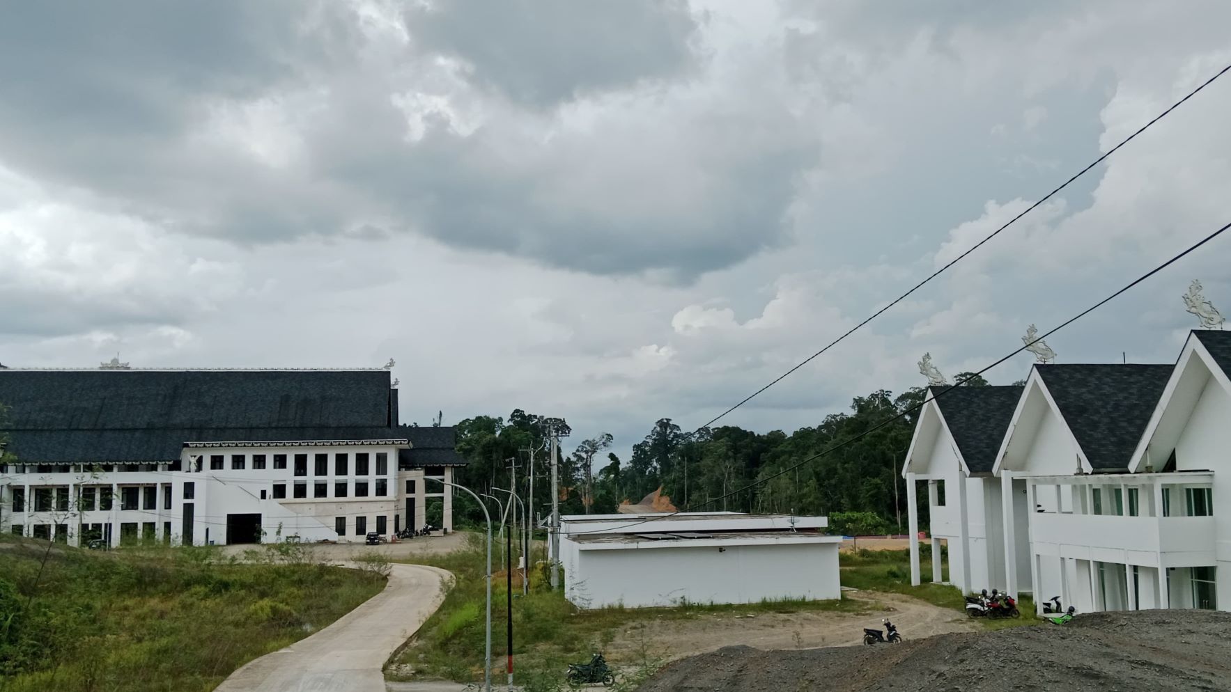 Masih Rendah, Pertumbuhan Ekonomi Mahulu Hanya Ditopang Belanja Pemerintah