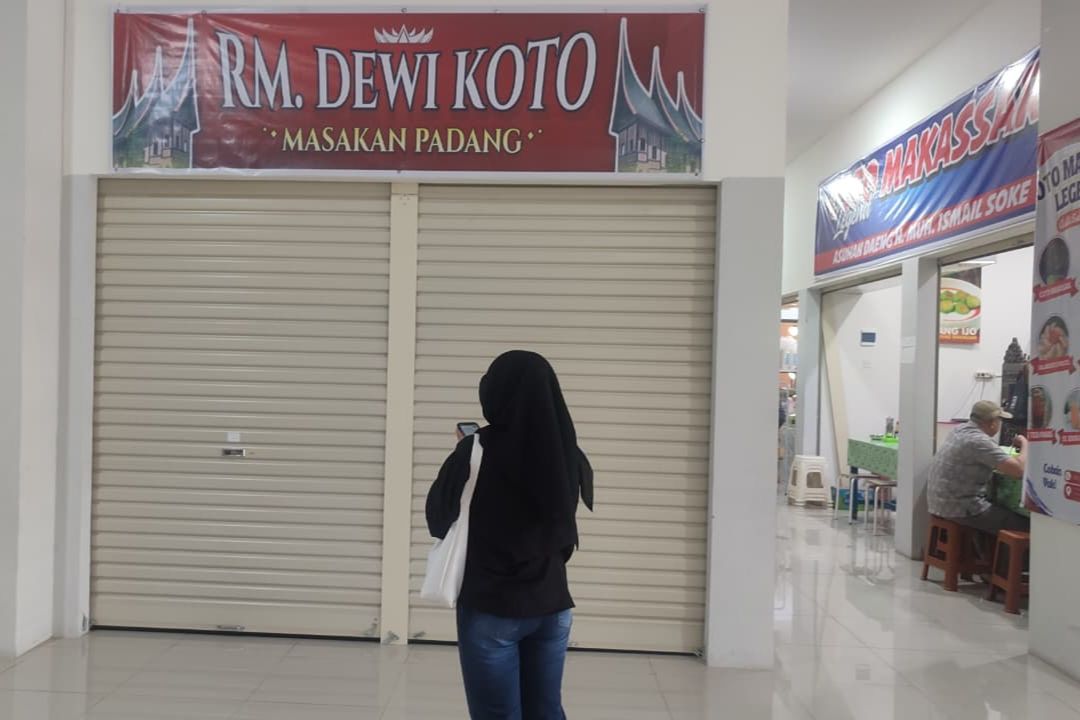 Izin Kios Terancam Dicabut, 40 Persen Pedagang Tangga Arung Square ...