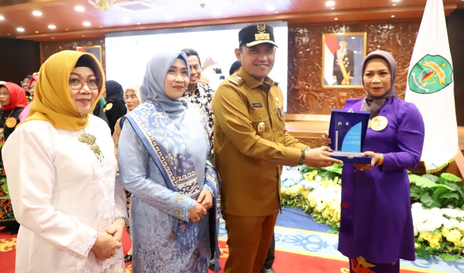 Wagub Seno Tegaskan Komitmen Kesetaraan Gender dalam Parade Gender